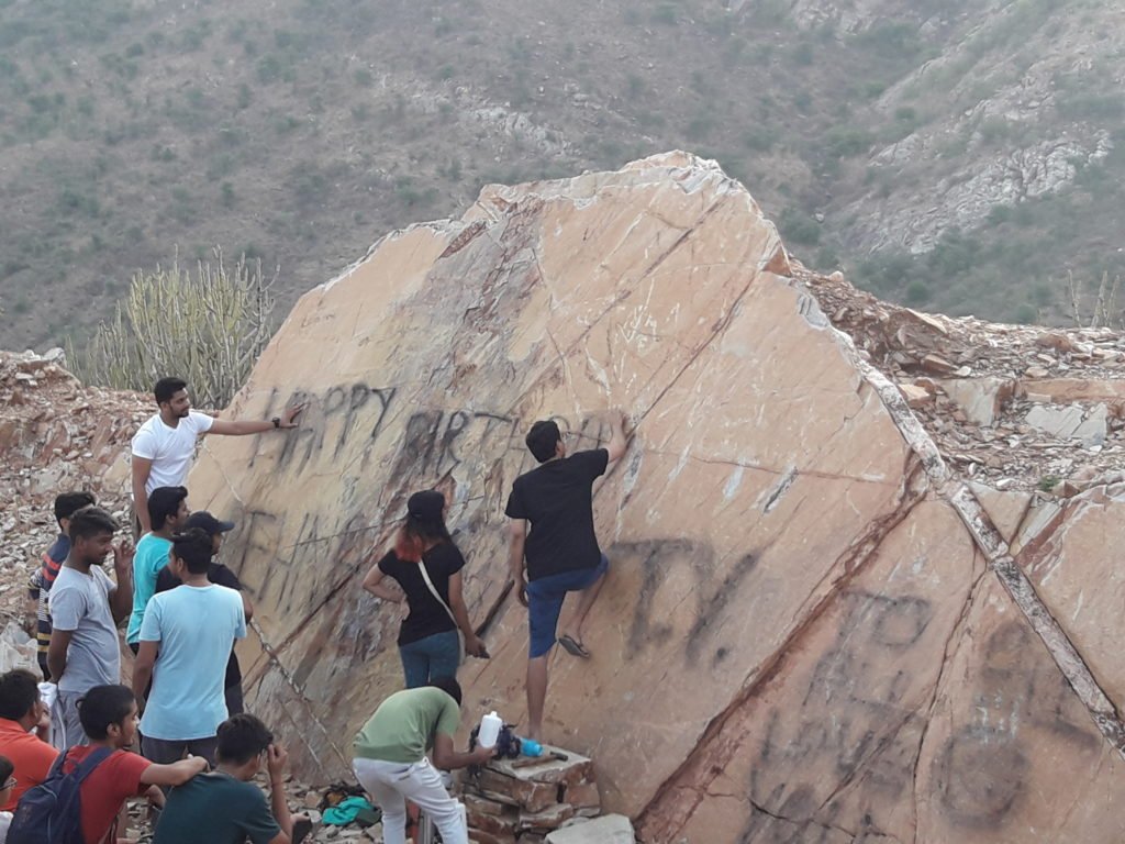 Clean-up Drive Organized by Youth of Udaipur – Udaipur Vibes